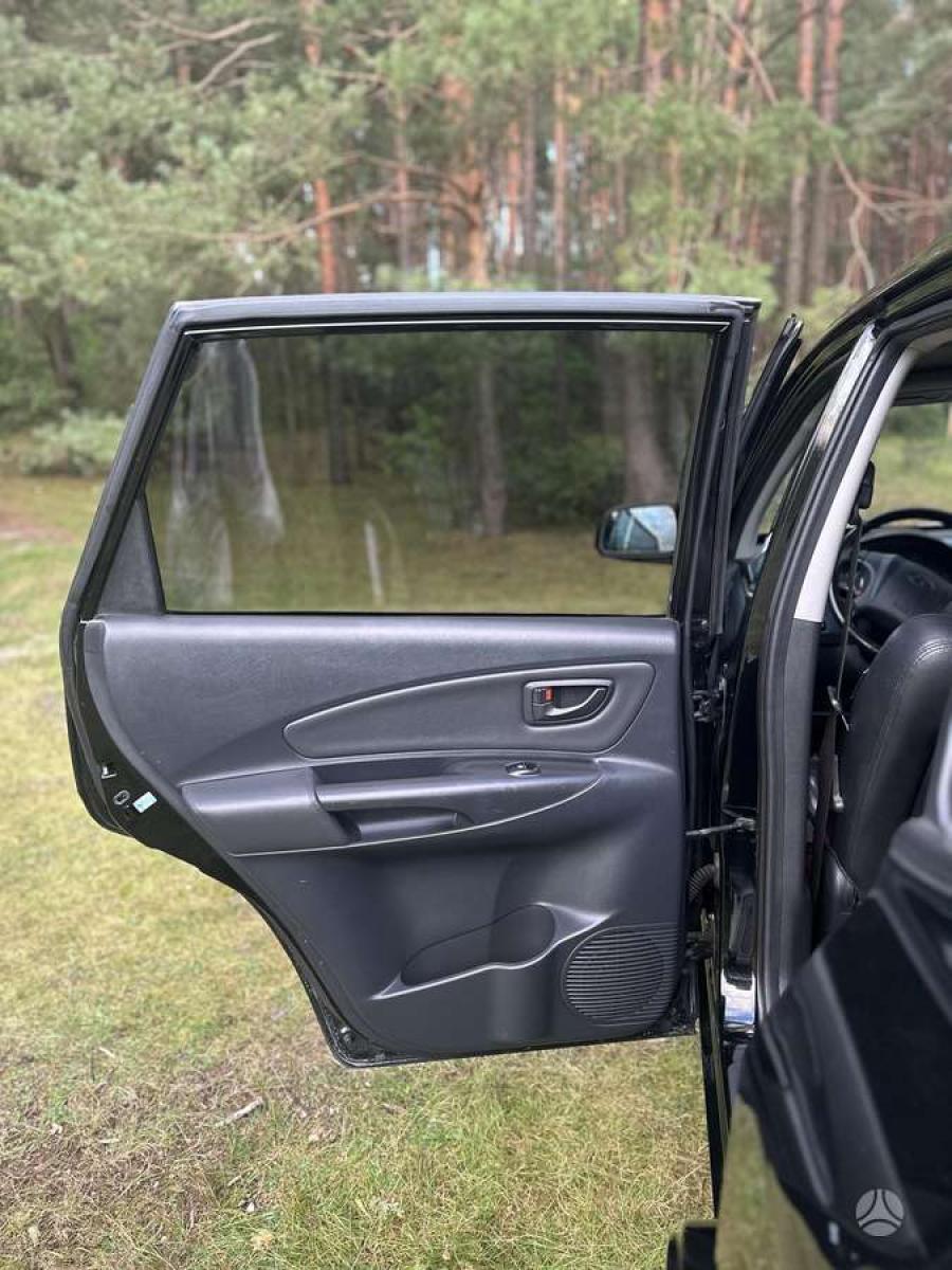 Melns Hyundai Tucson 2008 Kauņa, ar dzinēja tilpumu 1.99 L un nobraukumu 154 tūkst. km par 3500 €, foto 17 vietnē AUTOMOTO.COM.LV