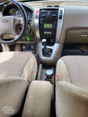Melns Hyundai Tucson 2009 Zarasai, ar dzinēja tilpumu 2.00 L un nobraukumu 278 tūkst. km par 3700 €, foto 6 vietnē AUTOMOTO.COM.LV