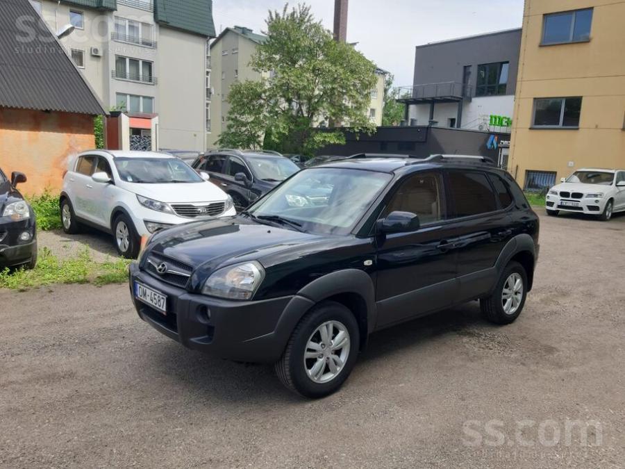 Melns Hyundai Tucson 2009 Daugavpils, ar dzinēja tilpumu 2.00 L un nobraukumu 0 tūkst. km par 4150 €, foto 12 vietnē AUTOMOTO.COM.LV