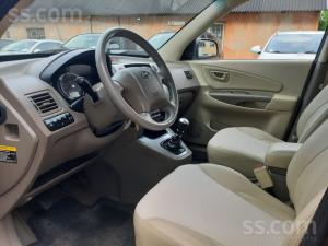 Melns Hyundai Tucson 2009 Daugavpils, ar dzinēja tilpumu 2.00 L un nobraukumu 0 tūkst. km par 4150 €, foto 13 vietnē AUTOMOTO.COM.LV