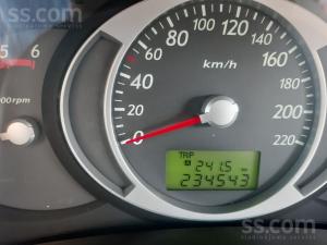 Melns Hyundai Tucson 2009 Daugavpils, ar dzinēja tilpumu 2.00 L un nobraukumu 0 tūkst. km par 4150 €, foto 15 vietnē AUTOMOTO.COM.LV
