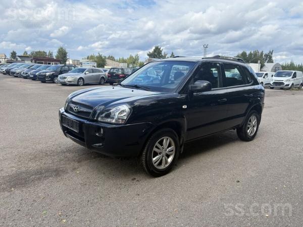 Melns Hyundai Tucson 2009 Rīga, ar dzinēja tilpumu 2.00 L un nobraukumu 0 tūkst. km par 4300 €, foto 6 vietnē AUTOMOTO.COM.LV