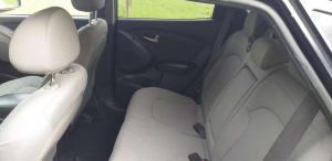 Melns Hyundai Tucson 2012 Viļņa, ar dzinēja tilpumu 2.00 L un nobraukumu 225 tūkst. km par 4440 €, foto 9 vietnē AUTOMOTO.COM.LV