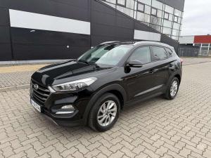 Black Hyundai Tucson 2015 in Kupiskis, with an engine capacity of 2.00 L and mileage of 201 thousand km for 11800 €, photo  on AUTOMOTO.COM.LV
