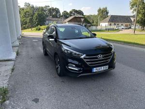 Melns Hyundai Tucson 2015 Viļņa, ar dzinēja tilpumu 2.00 L un nobraukumu 188 tūkst. km par 11000 €, foto 8 vietnē AUTOMOTO.COM.LV