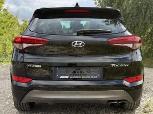 Melns Hyundai Tucson 2015 Šauļi, ar dzinēja tilpumu 2.00 L un nobraukumu 194 tūkst. km par 14750 €, foto 11 vietnē AUTOMOTO.COM.LV