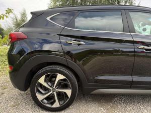Melns Hyundai Tucson 2015 Šauļi, ar dzinēja tilpumu 2.00 L un nobraukumu 194 tūkst. km par 14750 €, foto 14 vietnē AUTOMOTO.COM.LV