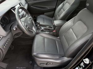 Melns Hyundai Tucson 2015 Šauļi, ar dzinēja tilpumu 2.00 L un nobraukumu 194 tūkst. km par 14750 €, foto 16 vietnē AUTOMOTO.COM.LV