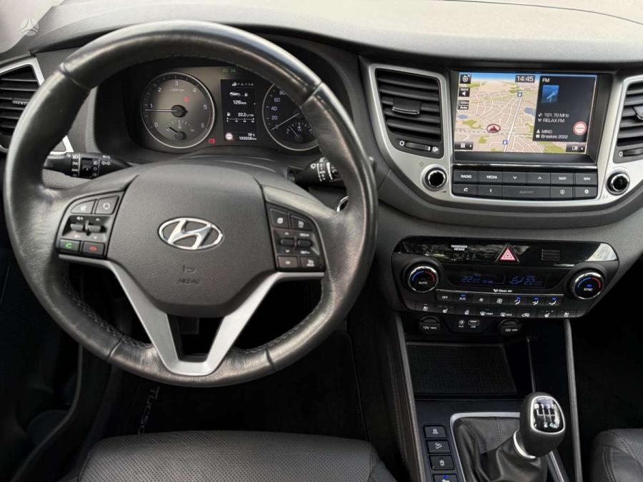 Melns Hyundai Tucson 2015 Šauļi, ar dzinēja tilpumu 2.00 L un nobraukumu 194 tūkst. km par 14750 €, foto 22 vietnē AUTOMOTO.COM.LV