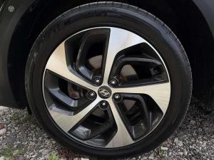 Melns Hyundai Tucson 2015 Šauļi, ar dzinēja tilpumu 2.00 L un nobraukumu 194 tūkst. km par 14750 €, foto 30 vietnē AUTOMOTO.COM.LV