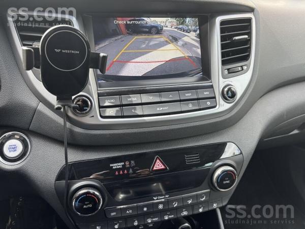 Melns Hyundai Tucson 2016 Rīga, ar dzinēja tilpumu 1.60 L un nobraukumu 166 tūkst. km par 11600 €, foto 11 vietnē AUTOMOTO.COM.LV