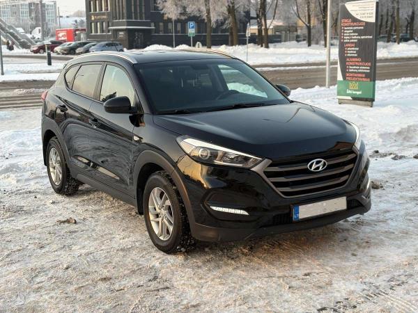 Melns Hyundai Tucson 2016 Šauļi, ar dzinēja tilpumu 1.69 L un nobraukumu 193 tūkst. km par 11300 €, foto 3 vietnē AUTOMOTO.COM.LV