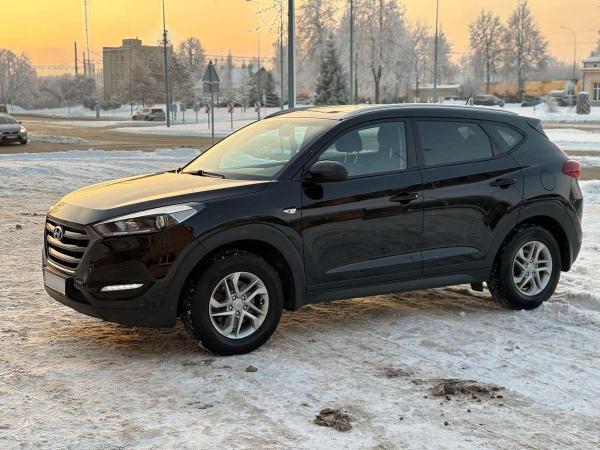 Melns Hyundai Tucson 2016 Šauļi, ar dzinēja tilpumu 1.69 L un nobraukumu 193 tūkst. km par 11300 €, foto 6 vietnē AUTOMOTO.COM.LV