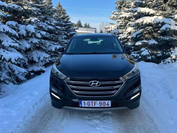 Melns Hyundai Tucson 2016 Utena, ar dzinēja tilpumu 1.69 L un nobraukumu 237 tūkst. km par 10250 €, foto 7 vietnē AUTOMOTO.COM.LV