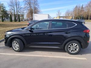 Melns Hyundai Tucson 2016 Tauragė, ar dzinēja tilpumu 2.00 L un nobraukumu 239 tūkst. km par 9100 €, foto  vietnē AUTOMOTO.COM.LV