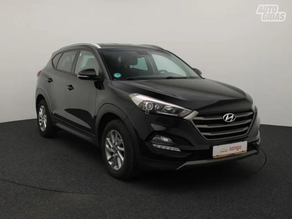 Black Hyundai Tucson 2016 in Vilnius, with an engine capacity of 1.70 L and mileage of 169 thousand km for 12499 €, photo 10 on AUTOMOTO.COM.LV