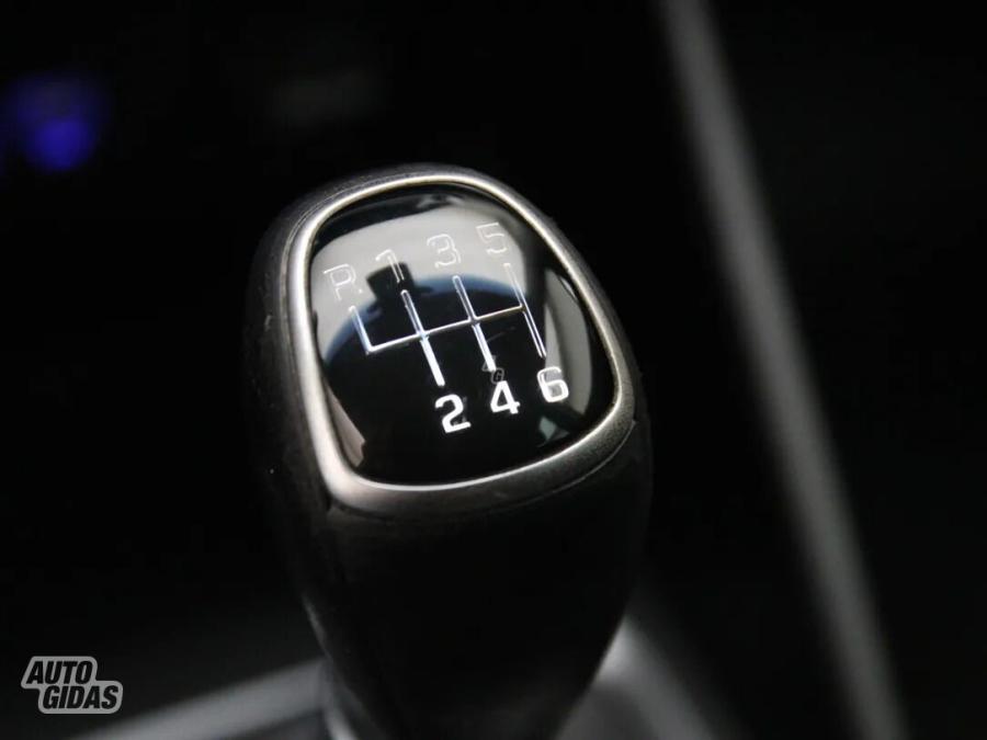 Black Hyundai Tucson 2016 in Vilnius, with an engine capacity of 1.70 L and mileage of 169 thousand km for 12499 €, photo 29 on AUTOMOTO.COM.LV