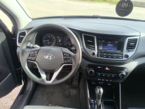 Black Hyundai Tucson 2016 in Radviliskis, with an engine capacity of 2.00 L and mileage of 163 thousand km for 10950 €, photo 20 on AUTOMOTO.COM.LV