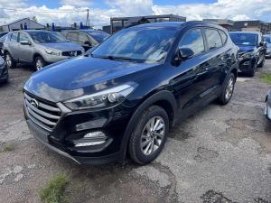 Melns Hyundai Tucson 2016 Kauņa, ar dzinēja tilpumu 1.69 L un nobraukumu 237 tūkst. km par 8100 €, foto 4 vietnē AUTOMOTO.COM.LV
