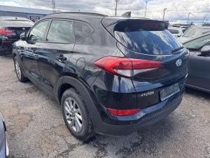 Melns Hyundai Tucson 2016 Kauņa, ar dzinēja tilpumu 1.69 L un nobraukumu 237 tūkst. km par 8100 €, foto 5 vietnē AUTOMOTO.COM.LV
