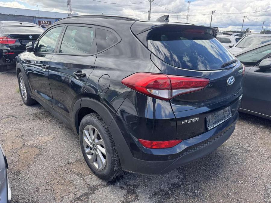Melns Hyundai Tucson 2016 Kauņa, ar dzinēja tilpumu 1.69 L un nobraukumu 237 tūkst. km par 8100 €, foto 5 vietnē AUTOMOTO.COM.LV