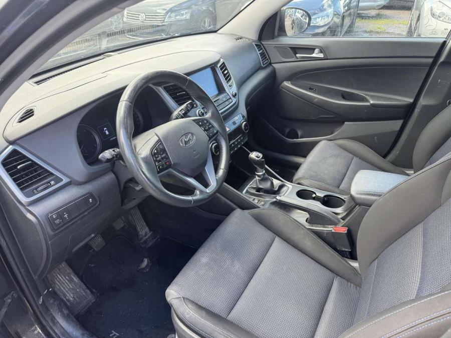 Melns Hyundai Tucson 2016 Kauņa, ar dzinēja tilpumu 1.69 L un nobraukumu 237 tūkst. km par 8100 €, foto 11 vietnē AUTOMOTO.COM.LV