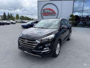 Black Hyundai Tucson 2016 in Telschi, with an engine capacity of 1.69 L and mileage of 203 thousand km for 9800 €, photo  on AUTOMOTO.COM.LV