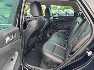 Melns Hyundai Tucson 2016 Telšiai, ar dzinēja tilpumu 1.69 L un nobraukumu 203 tūkst. km par 9800 €, foto 19 vietnē AUTOMOTO.COM.LV