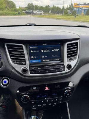 Melns Hyundai Tucson 2016 Telšiai, ar dzinēja tilpumu 1.69 L un nobraukumu 203 tūkst. km par 9800 €, foto 34 vietnē AUTOMOTO.COM.LV