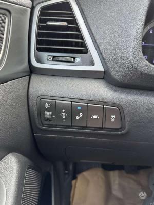 Melns Hyundai Tucson 2016 Telšiai, ar dzinēja tilpumu 1.69 L un nobraukumu 203 tūkst. km par 9800 €, foto 41 vietnē AUTOMOTO.COM.LV