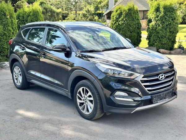 Melns Hyundai Tucson 2016 Marijampole, ar dzinēja tilpumu 1.59 L un nobraukumu 171 tūkst. km par 9900 €, foto 4 vietnē AUTOMOTO.COM.LV