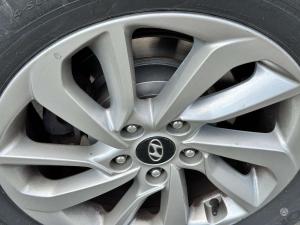 Melns Hyundai Tucson 2016 Marijampole, ar dzinēja tilpumu 1.59 L un nobraukumu 171 tūkst. km par 9900 €, foto 16 vietnē AUTOMOTO.COM.LV