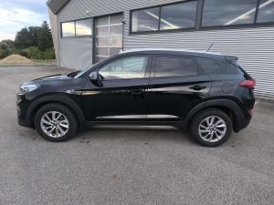 Melns Hyundai Tucson 2016 Radviliškis, ar dzinēja tilpumu 2.00 L un nobraukumu 165 tūkst. km par 10650 €, foto 6 vietnē AUTOMOTO.COM.LV