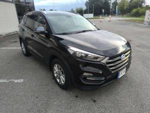 Melns Hyundai Tucson 2016 Radviliškis, ar dzinēja tilpumu 2.00 L un nobraukumu 165 tūkst. km par 10650 €, foto 12 vietnē AUTOMOTO.COM.LV