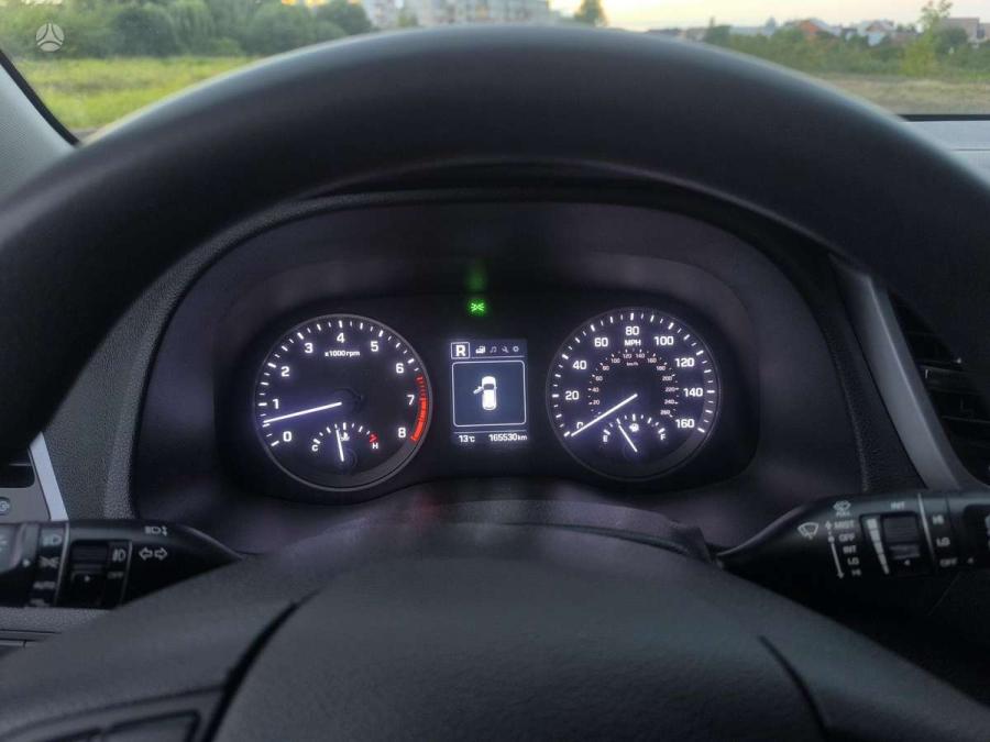 Melns Hyundai Tucson 2016 Radviliškis, ar dzinēja tilpumu 2.00 L un nobraukumu 165 tūkst. km par 10650 €, foto 28 vietnē AUTOMOTO.COM.LV