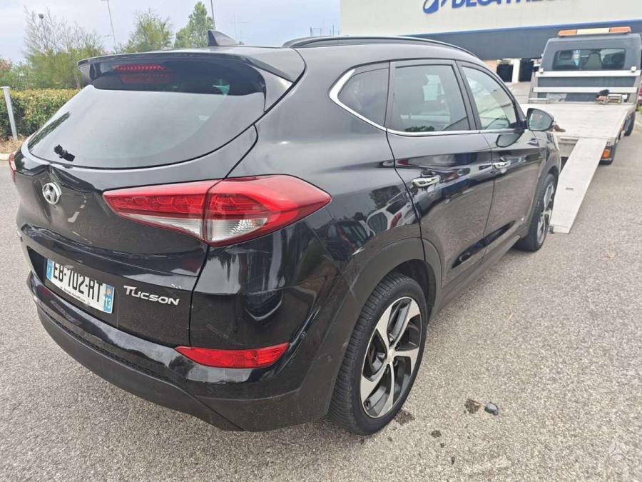 Melns Hyundai Tucson 2016 Tauragė, ar dzinēja tilpumu 1.69 L un nobraukumu 195 tūkst. km par 6700 €, foto 6 vietnē AUTOMOTO.COM.LV