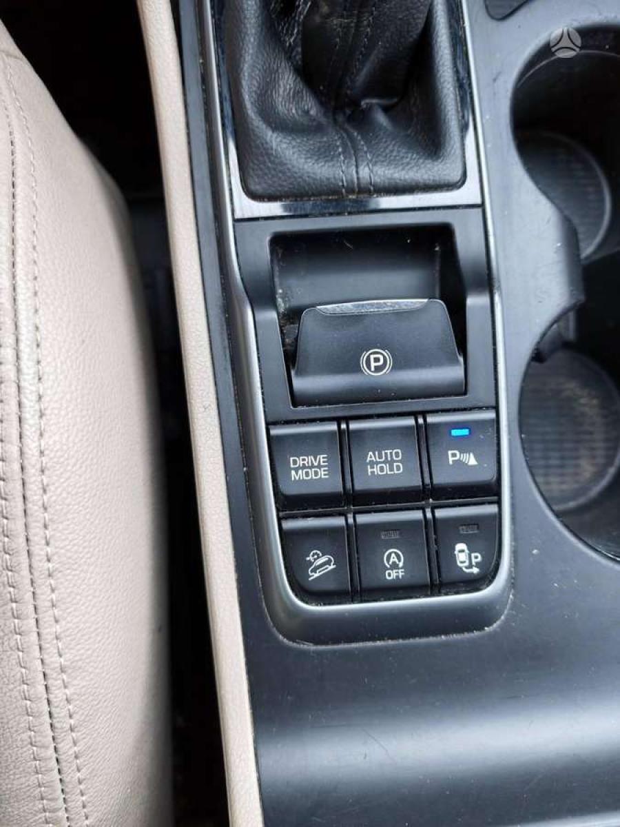Melns Hyundai Tucson 2016 Tauragė, ar dzinēja tilpumu 1.69 L un nobraukumu 195 tūkst. km par 6700 €, foto 18 vietnē AUTOMOTO.COM.LV