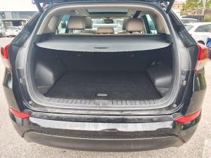 Melns Hyundai Tucson 2016 Tauragė, ar dzinēja tilpumu 1.69 L un nobraukumu 195 tūkst. km par 6700 €, foto 23 vietnē AUTOMOTO.COM.LV