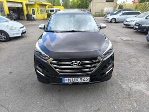 Melns Hyundai Tucson 2016 Šauļi, ar dzinēja tilpumu 2.00 L un nobraukumu 238 tūkst. km par 10350 €, foto 3 vietnē AUTOMOTO.COM.LV