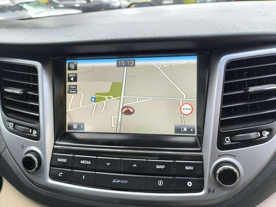 Melns Hyundai Tucson 2016 Šauļi, ar dzinēja tilpumu 2.00 L un nobraukumu 238 tūkst. km par 10350 €, foto 13 vietnē AUTOMOTO.COM.LV