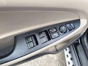 Melns Hyundai Tucson 2016 Šauļi, ar dzinēja tilpumu 2.00 L un nobraukumu 238 tūkst. km par 10350 €, foto 20 vietnē AUTOMOTO.COM.LV