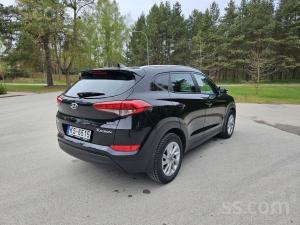 Melns Hyundai Tucson 2017 Jūrmala, ar dzinēja tilpumu 1.70 L un nobraukumu 145 tūkst. km par 12600 €, foto 5 vietnē AUTOMOTO.COM.LV