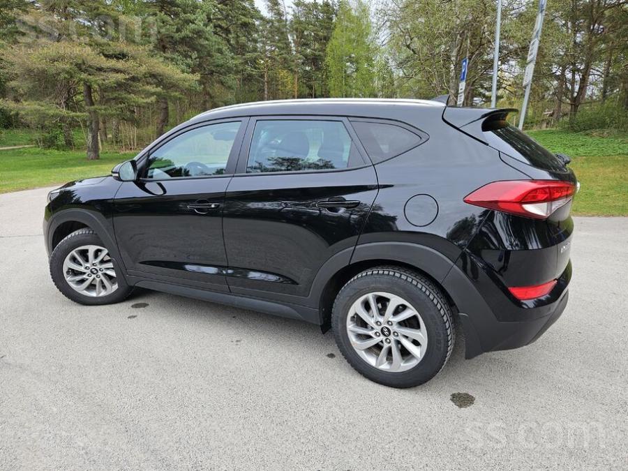 Melns Hyundai Tucson 2017 Jūrmala, ar dzinēja tilpumu 1.70 L un nobraukumu 145 tūkst. km par 12600 €, foto 6 vietnē AUTOMOTO.COM.LV