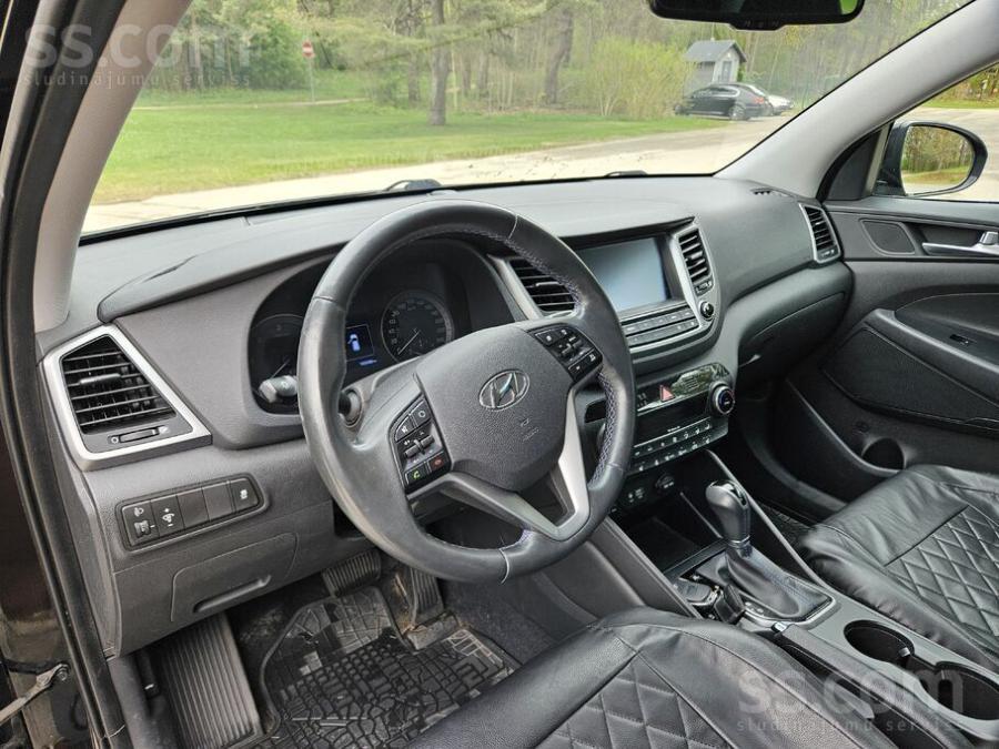 Melns Hyundai Tucson 2017 Jūrmala, ar dzinēja tilpumu 1.70 L un nobraukumu 145 tūkst. km par 12600 €, foto 12 vietnē AUTOMOTO.COM.LV