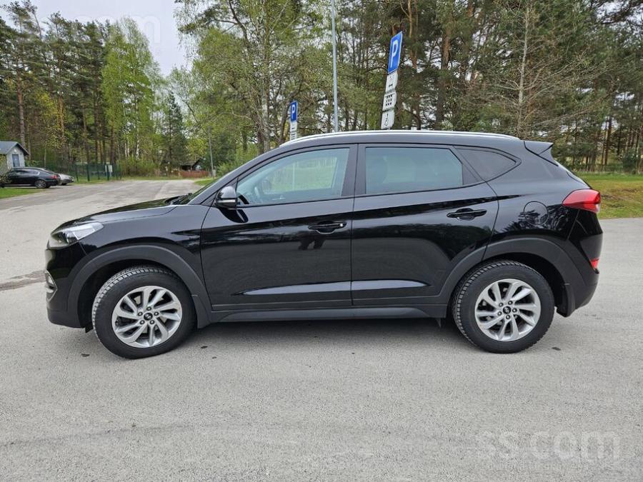 Melns Hyundai Tucson 2017 Jūrmala, ar dzinēja tilpumu 1.70 L un nobraukumu 145 tūkst. km par 12600 €, foto 16 vietnē AUTOMOTO.COM.LV