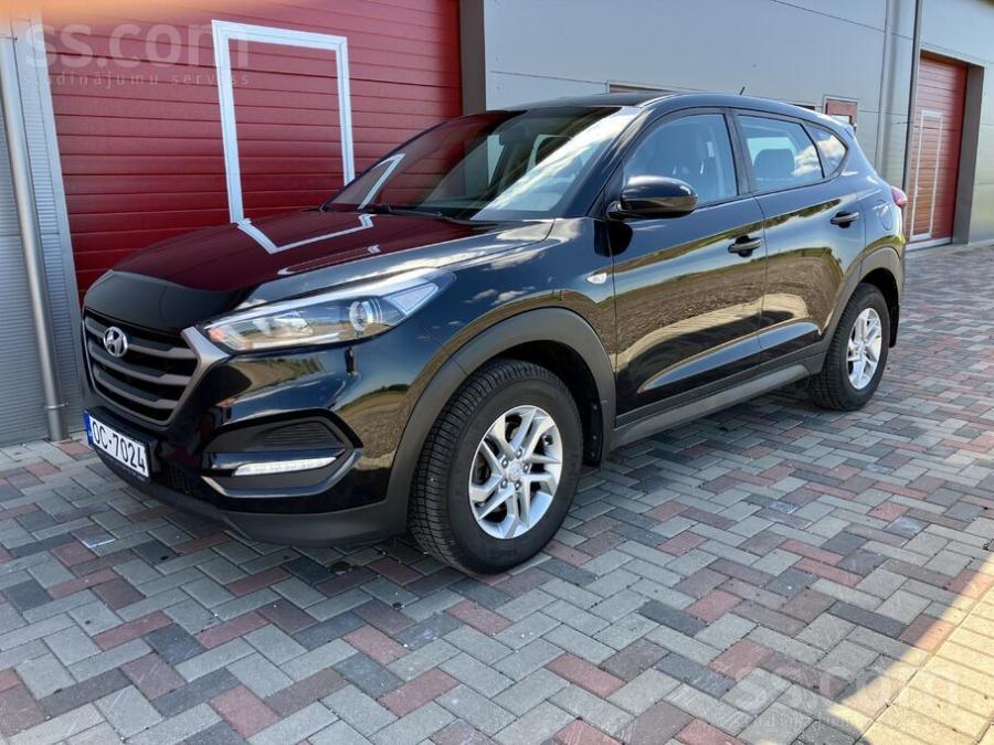 Melns Hyundai Tucson 2017 Talsi, ar dzinēja tilpumu 2.00 L un nobraukumu 199 tūkst. km par 12500 €, foto 8 vietnē AUTOMOTO.COM.LV
