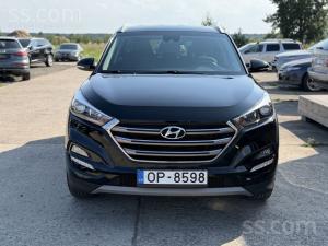 Melns Hyundai Tucson 2017 Rīga, ar dzinēja tilpumu 1.60 L un nobraukumu 99 tūkst. km par 13900 €, foto 3 vietnē AUTOMOTO.COM.LV