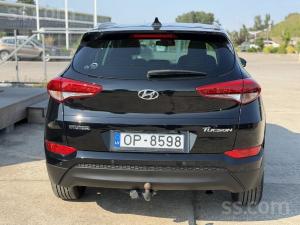 Melns Hyundai Tucson 2017 Rīga, ar dzinēja tilpumu 1.60 L un nobraukumu 99 tūkst. km par 13900 €, foto 20 vietnē AUTOMOTO.COM.LV