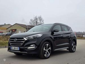 Melns Hyundai Tucson 2018 Tauragė, ar dzinēja tilpumu 1.69 L un nobraukumu 117 tūkst. km par 13800 €, foto 2 vietnē AUTOMOTO.COM.LV