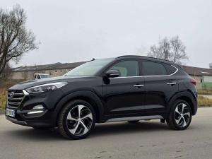 Melns Hyundai Tucson 2018 Tauragė, ar dzinēja tilpumu 1.69 L un nobraukumu 117 tūkst. km par 13800 €, foto 5 vietnē AUTOMOTO.COM.LV